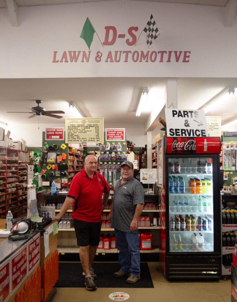 About Us - D-S Lawn & Automotive